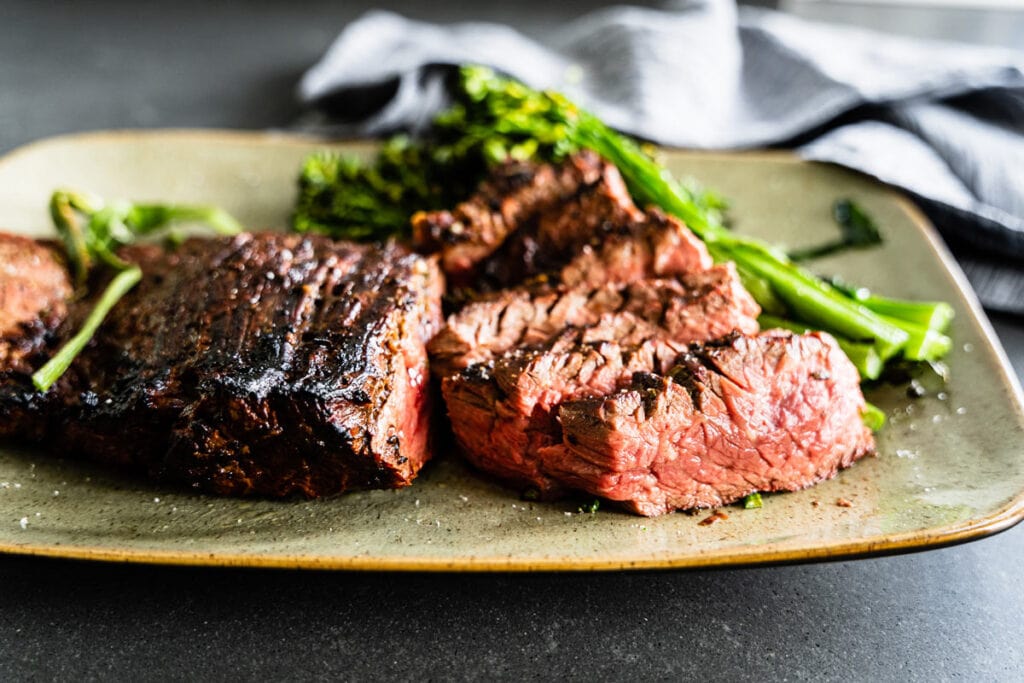 Tender & Flavorful Grilled Short Ribs Recipe